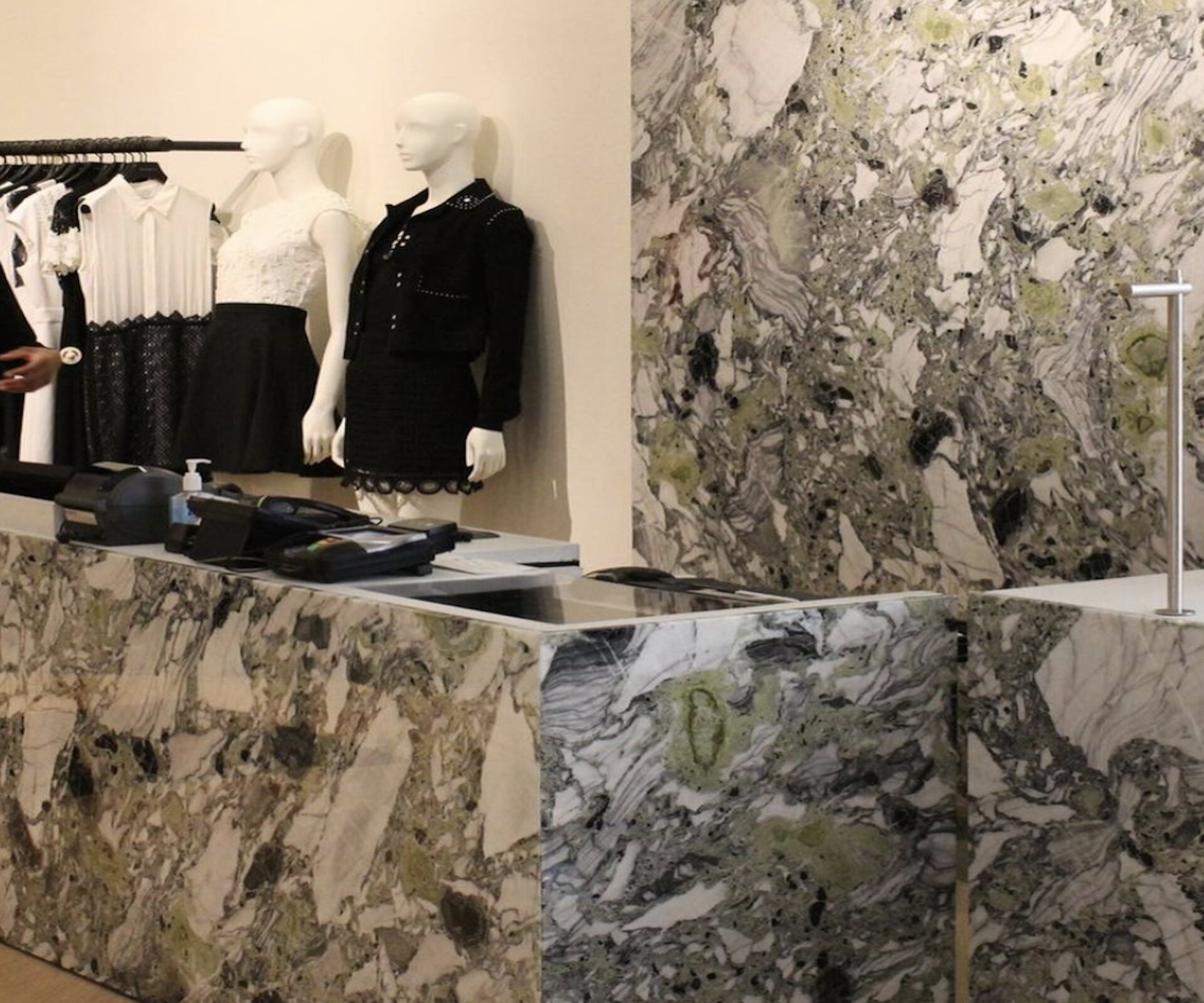 Quartz – Atlantis Marble